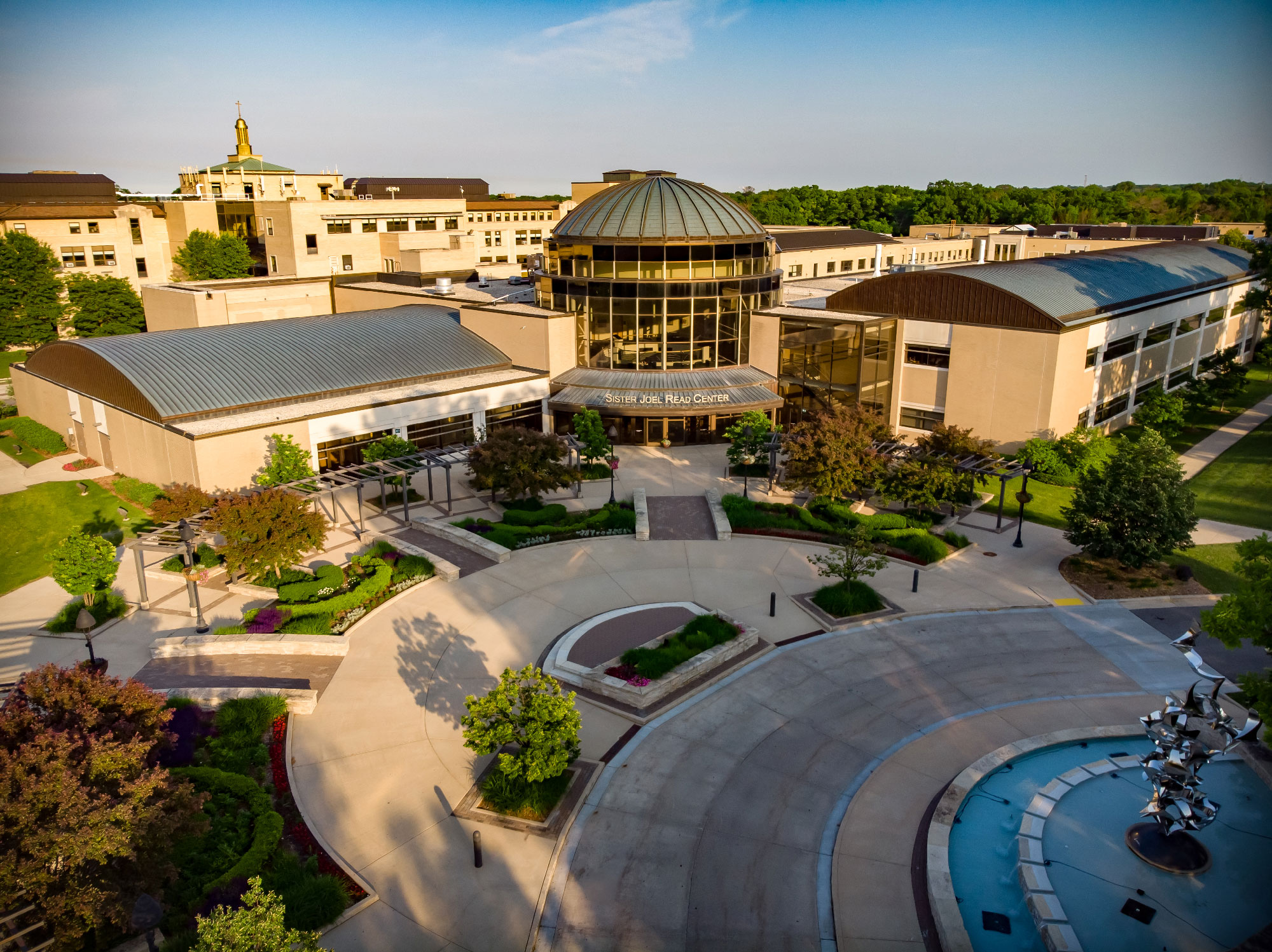 Sisters Become Friends for Alverno Students